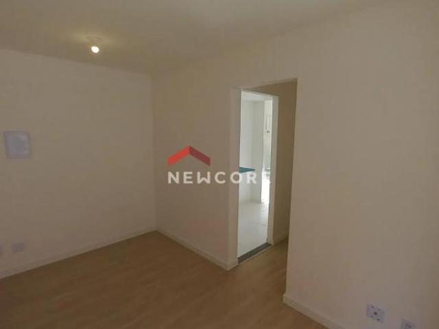 Apartamento em Rua General Florêncio Quitaúna Osasco/SP