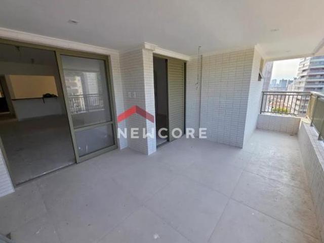 Apartamento em Rua General Osório Canto do Forte Praia Grande/SP