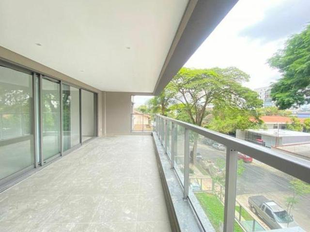 Apartamento em Rua Gil Eanes Campo Belo São Paulo/SP