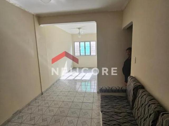 Apartamento em Rua Guarany Parque São Vicente São Vicente/SP