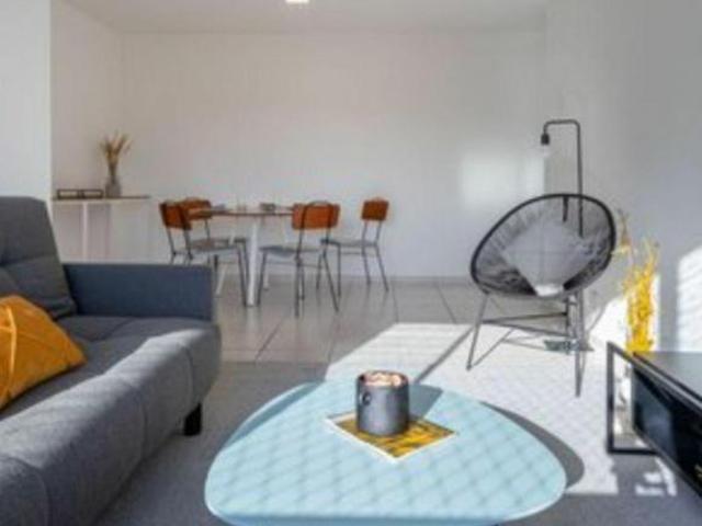 Apartamento em Rua Guilherme Barbosa de Melo Vila Olímpia São Paulo/SP