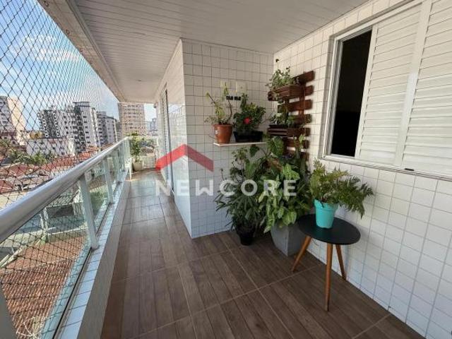 Apartamento em Rua Guimarães Rosa Ocian Praia Grande/SP