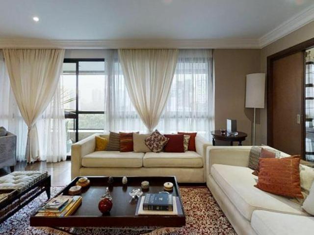 Apartamento em Rua Doutor Oscar Monteiro de Barros Vila Suzana São Paulo/SP
