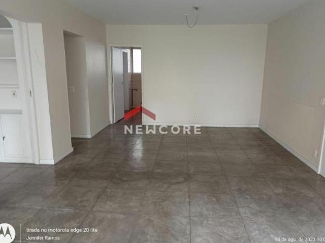 Apartamento em Rua Doutor Albuquerque Lins Santa Cecília São Paulo/SP