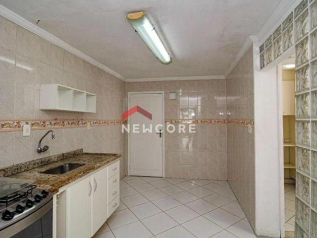 Apartamento em Rua Doutor Artur Porchat de Assis Boqueirão Santos/SP