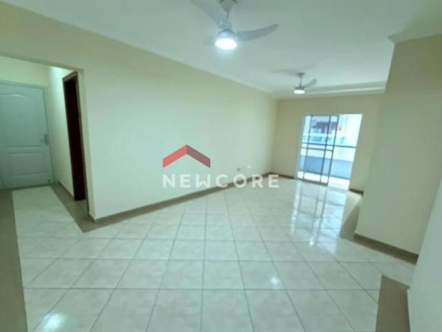 Apartamento em Rua Doutor João Sampaio Guilhermina Praia Grande/SP