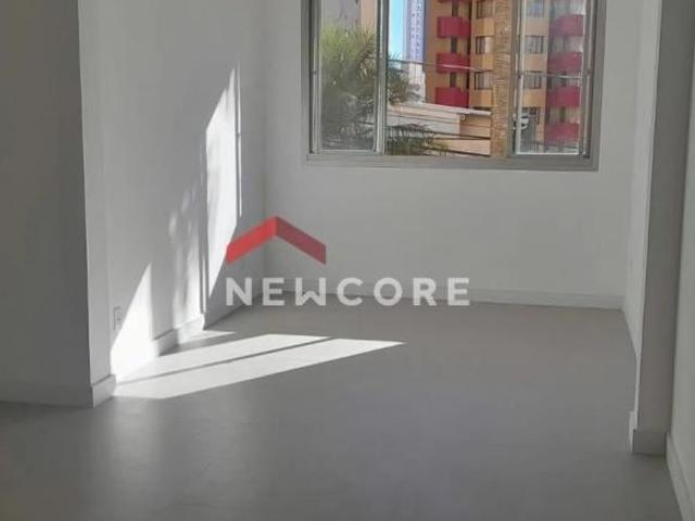 Apartamento em Rua Doutor José Inocêncio de Campos Cambuí Campinas/SP
