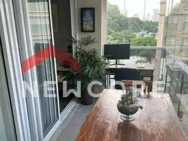 Apartamento em Rua Doutor Paschoal Imperatriz Vila Gertrudes São Paulo/SP