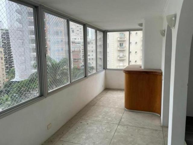 Apartamento em Rua Doutor Rafael de Barros Paraíso São Paulo/SP