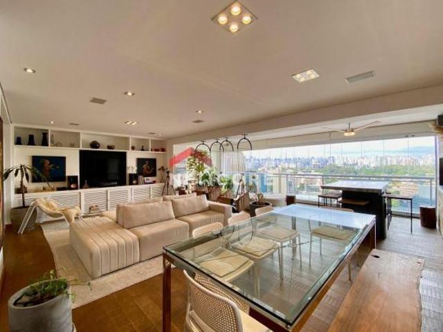 Apartamento em Rua Doutor Renato Paes de Barros Itaim Bibi São Paulo/SP