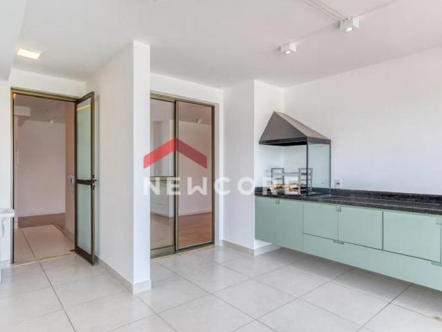 Apartamento em Rua Doutor Ribeiro de Almeida Barra Funda São Paulo/SP