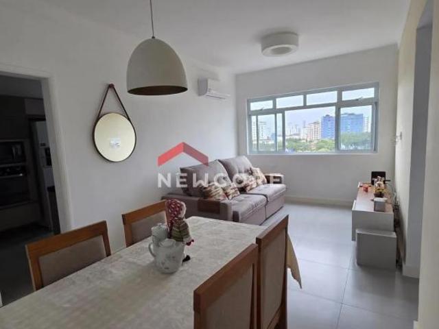 Apartamento em Rua Dom Duarte Leopoldo e Silva Marapé Santos/SP