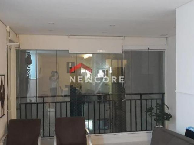 Apartamento em Rua Dona Tecla Jardim Flor da Montanha Guarulhos/SP