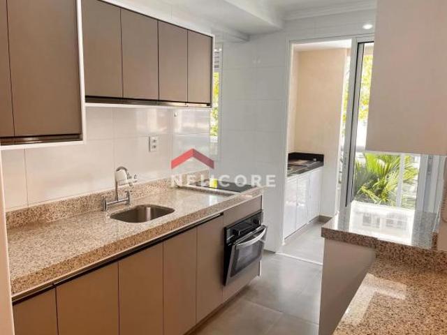 Apartamento em Rua Dona Prisciliana Soares Cambuí Campinas/SP