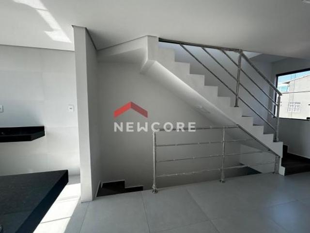 Apartamento em Rua dos Comanches Santa Mônica Belo Horizonte/MG