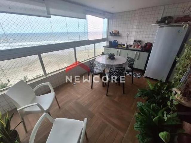 Apartamento em Rua dos Girassóis Flórida Praia Grande/SP