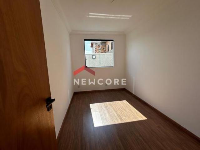 Apartamento em Rua dos Jês Santa Mônica Belo Horizonte/MG