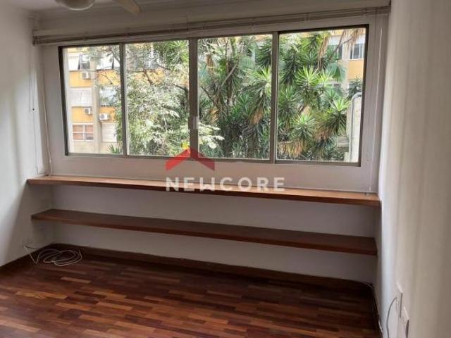 Apartamento em Rua da Consolação Jardim América São Paulo/SP