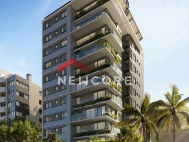 Apartamento em Rua Dário Pederneiras Petrópolis Porto Alegre/RS