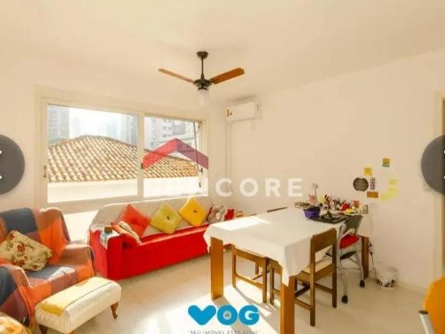 Apartamento em Rua Dário Pederneiras Petrópolis Porto Alegre/RS