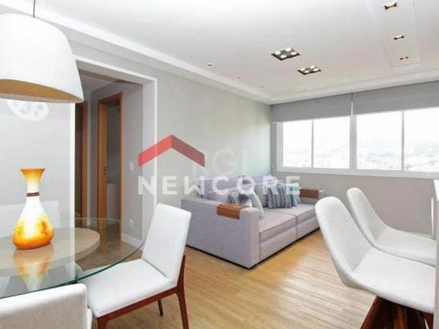 Apartamento em Rua Dário Totta Teresópolis Porto Alegre/RS
