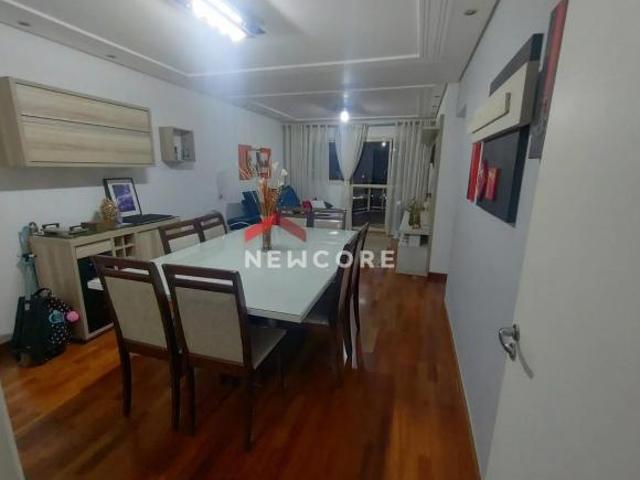Apartamento em Rua das Piabas Parque Residencial Aquarius São José dos Campos/SP