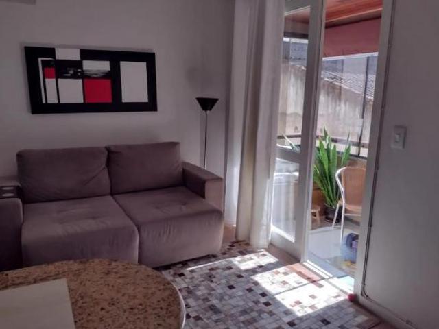 Apartamento em Rua Dezessete de Junho Menino Deus Porto Alegre/RS