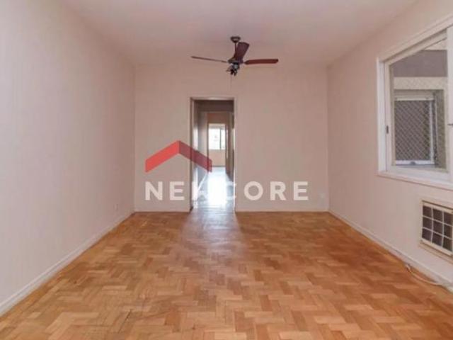 Apartamento em Rua Duque de Caxias Centro Histórico Porto Alegre/RS