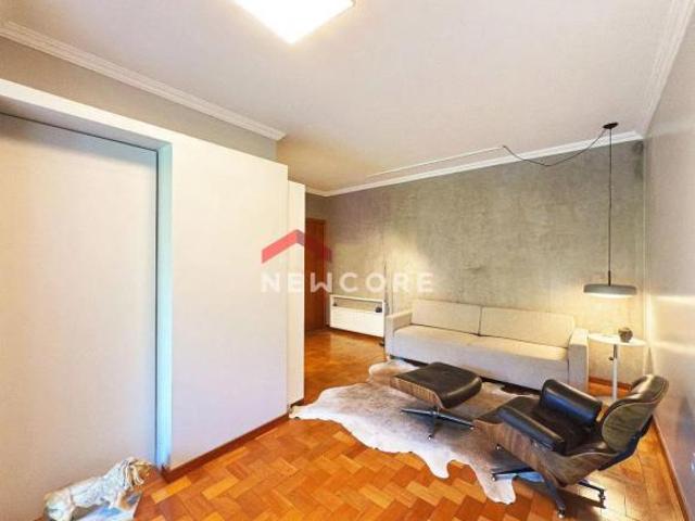 Apartamento em Rua eça de Queiroz Petrópolis Porto Alegre/RS