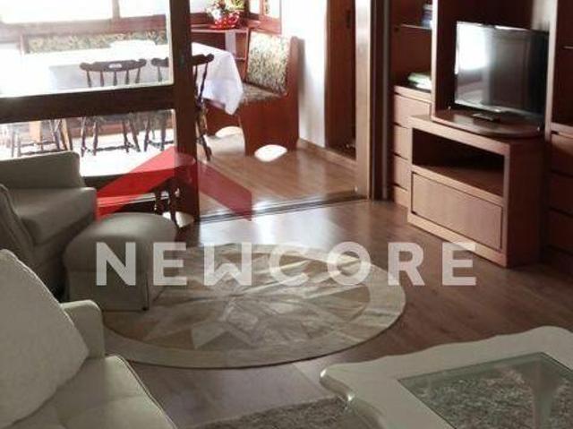 Apartamento em rua emilio sogertz Centro Gramado/RS