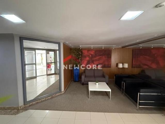Apartamento em Rua Ernâni Lacerda de Athayde Gleba Fazenda Palhano Londrina/PR