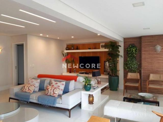 Apartamento em Rua Fábio Lopes dos Santos Luz Vila Andrade São Paulo/SP