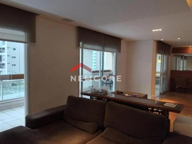 Apartamento em Rua Fábio Lopes dos Santos Luz Vila Andrade São Paulo/SP