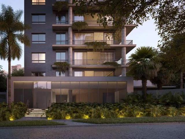 Apartamento em Rua Faria Santos Petrópolis Porto Alegre/RS