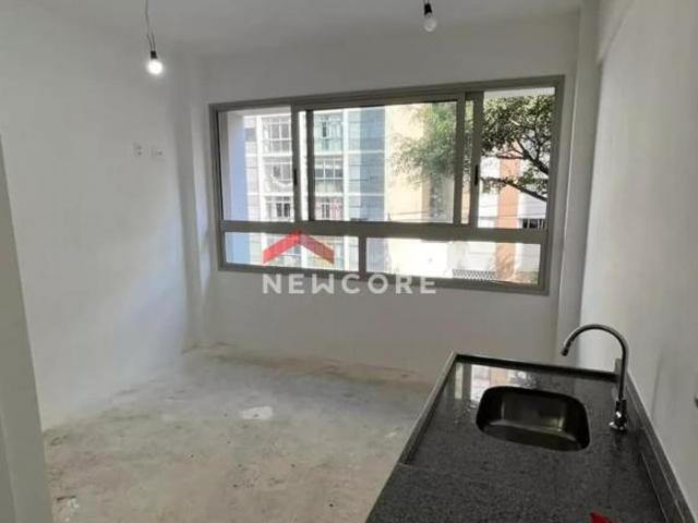 Apartamento em Rua Fradique Coutinho Pinheiros São Paulo/SP