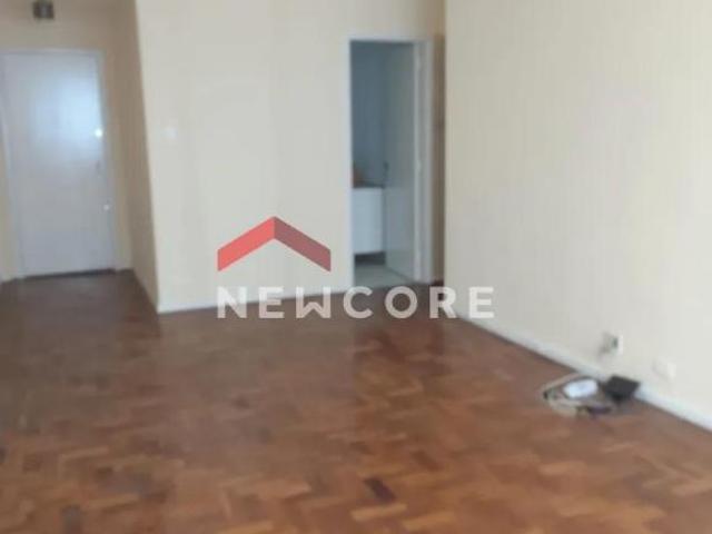 Apartamento em Rua Fradique Coutinho Pinheiros São Paulo/SP