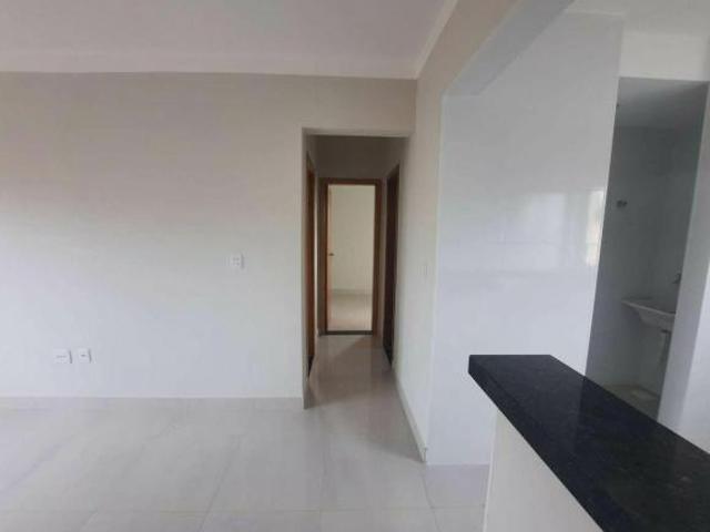 Apartamento em Rua Francisco Antônio de Oliveira Santa Mônica Uberlândia/MG