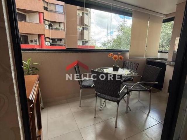 Apartamento em Rua Francisco Glicério Zona 07 Maringá/PR