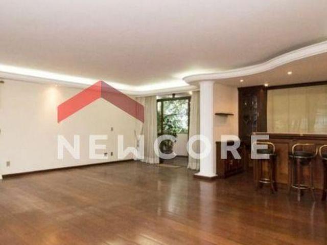 Apartamento em Rua Haddock Lobo Cerqueira César São Paulo/SP