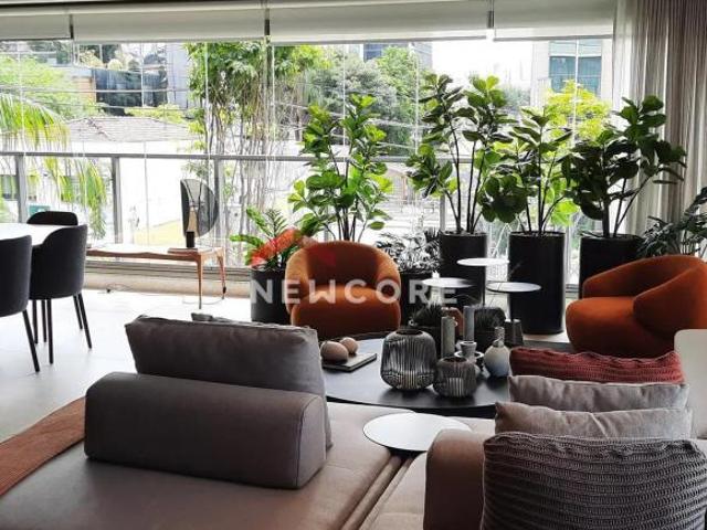 Apartamento em Rua Henrique Martins Jardim Paulista São Paulo/SP
