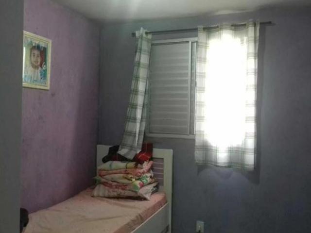 Apartamento em Rua Ipê Jardim Estrela Mauá/SP