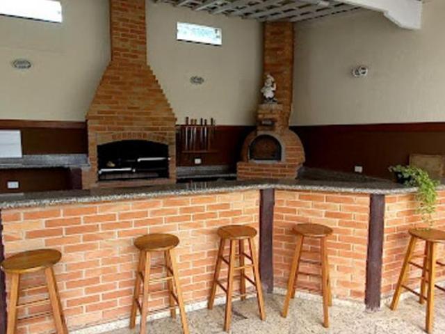Apartamento em Rua Iracema Loteamento João Batista Julião Guarujá/SP