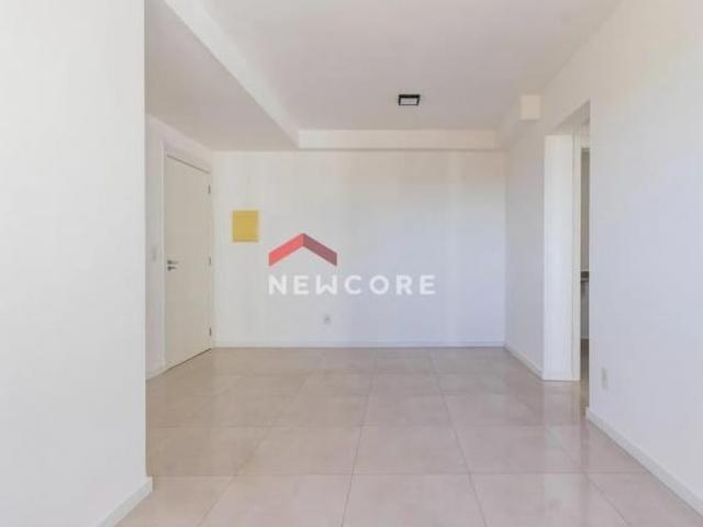 Apartamento em Rua Irmão Félix Roberto Humaitá Porto Alegre/RS
