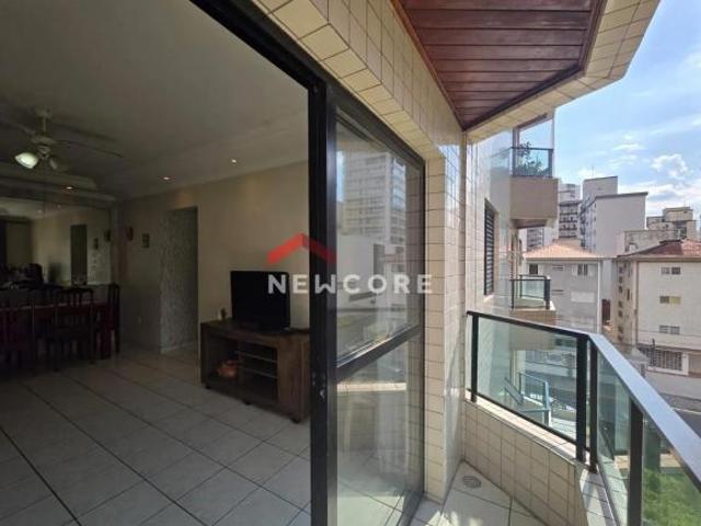 Apartamento em Rua Itararé Guilhermina Praia Grande/SP