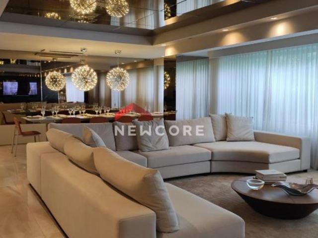 Apartamento em Rua Ivescio Pacheco Jardim Europa Porto Alegre/RS
