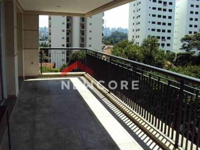 Apartamento em Rua João Lourenço Vila Nova Conceição São Paulo/SP