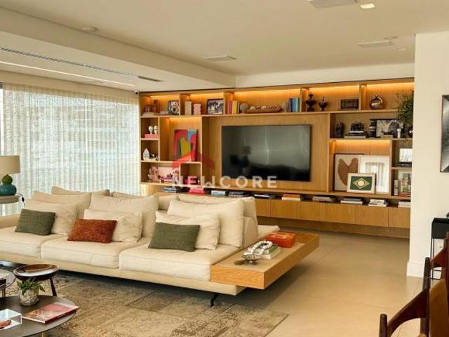Apartamento em Rua João Lourenço Vila Nova Conceição São Paulo/SP