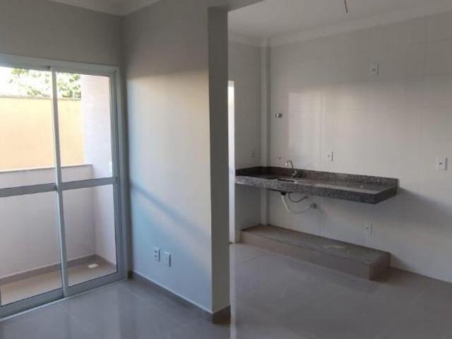 Apartamento em Rua João Pereira da Silva Santa Mônica Uberlândia/MG