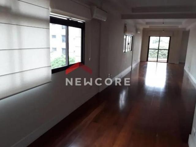 Apartamento em Rua João Pinho Boqueirão Santos/SP