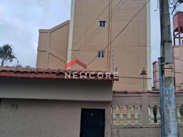 Apartamento em Rua José Ariza Conjunto Residencial José Bonifácio São Paulo/SP